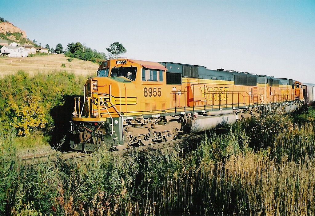 BNSF 8955 north